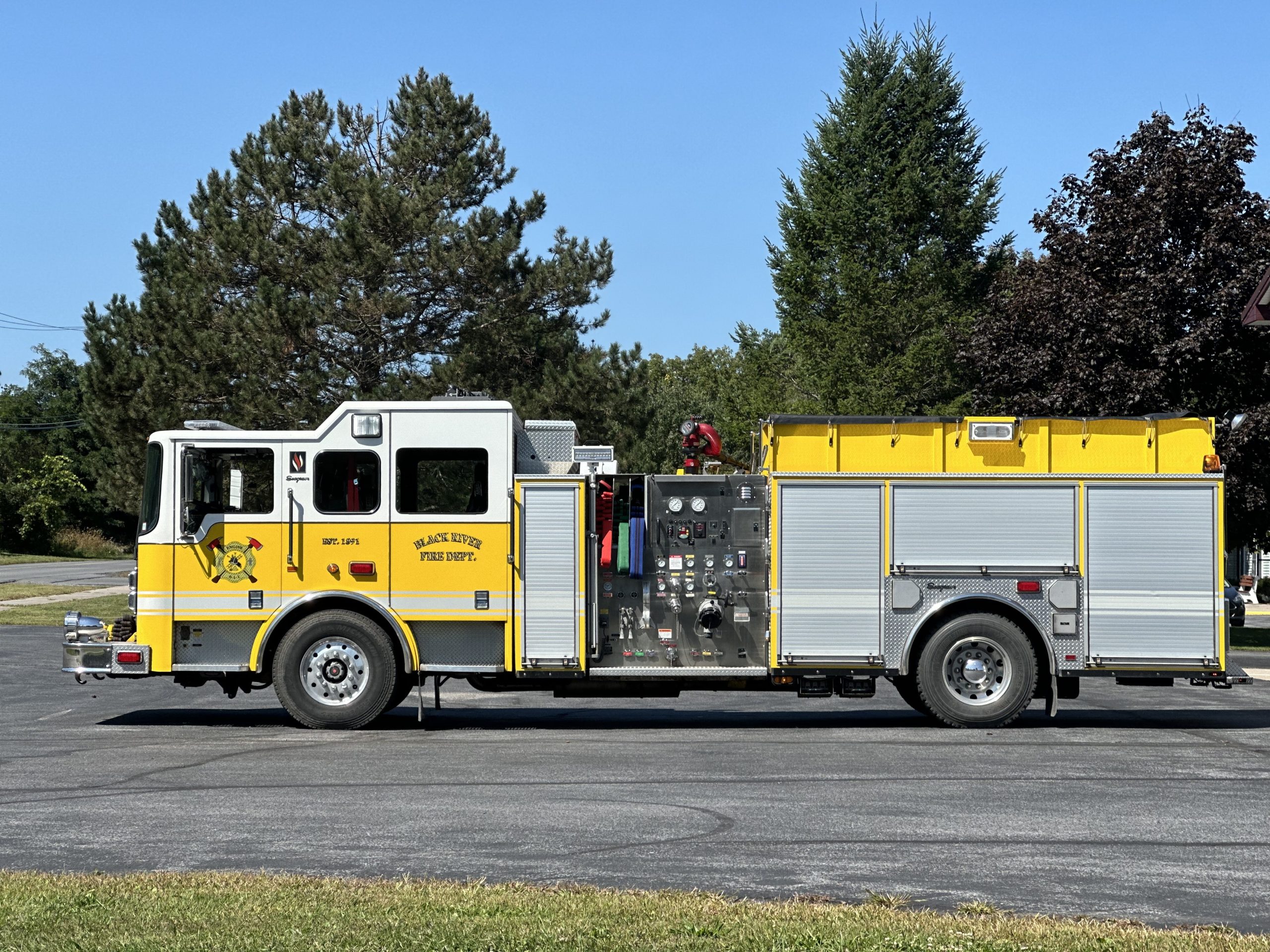 Engine 6-1-1 - Black River Fire Department